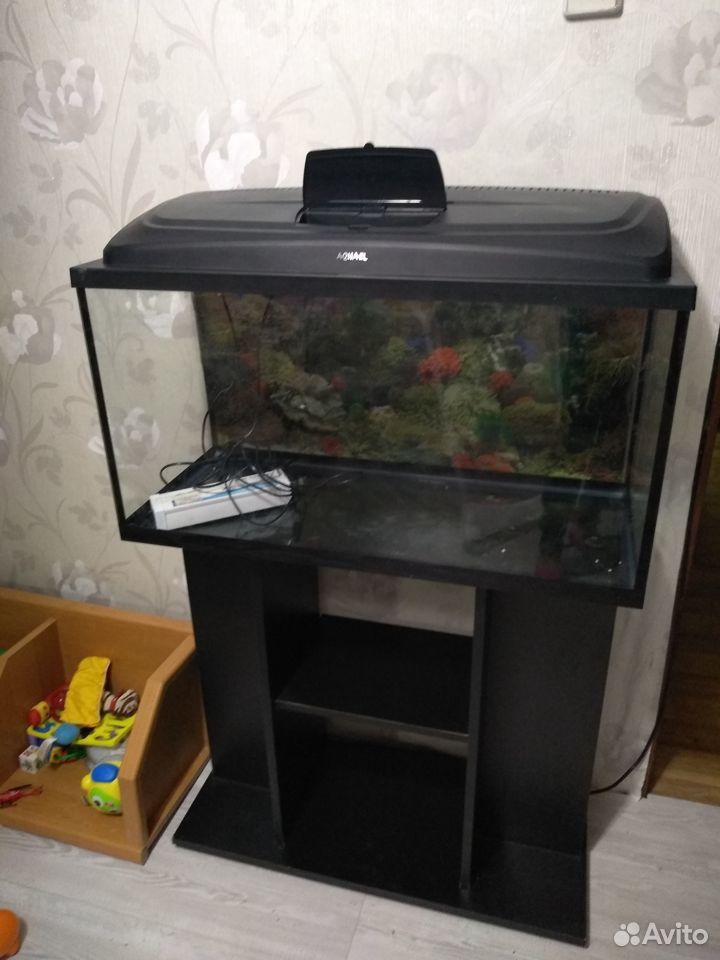 Аквариум 121л Aquael с чёрной тумбой
