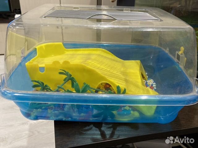 Контейнер для черепахи